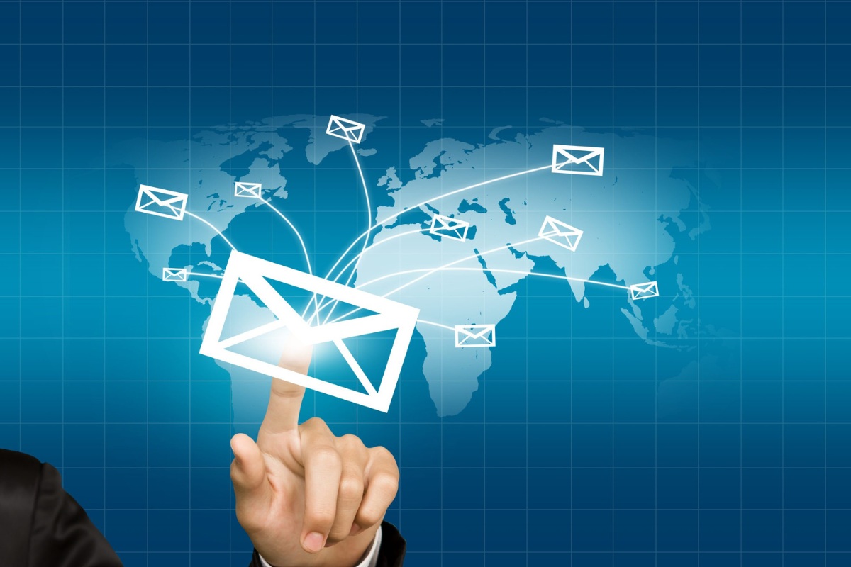 How Email Marketing Drives Customer Retention and Loyalty - Sundayy